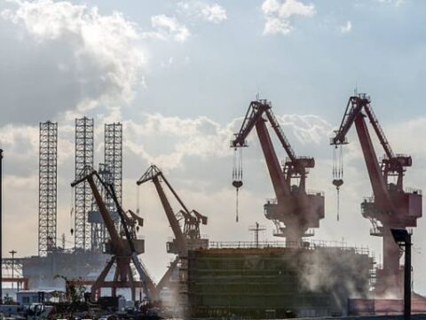 #1 Best Platform Lift in Dubai, UAE - Royal Fuji