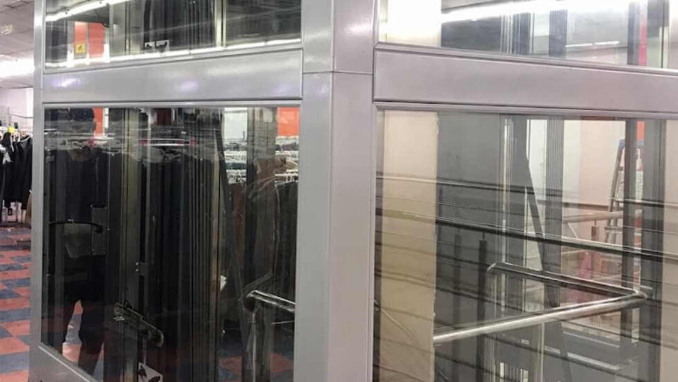 Hydraulic Passenger Lifts [Types and Price] in Dubai, UAE #1