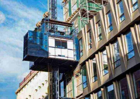 Passenger Lift for Construction Site in Dubai, UAE - Fuji